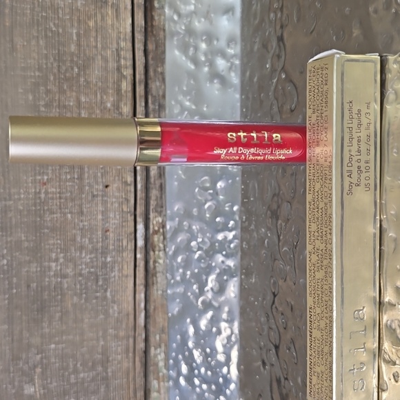 Stila | Makeup | Stila Bold Red Liquid Lipstick Firey New | Poshmark